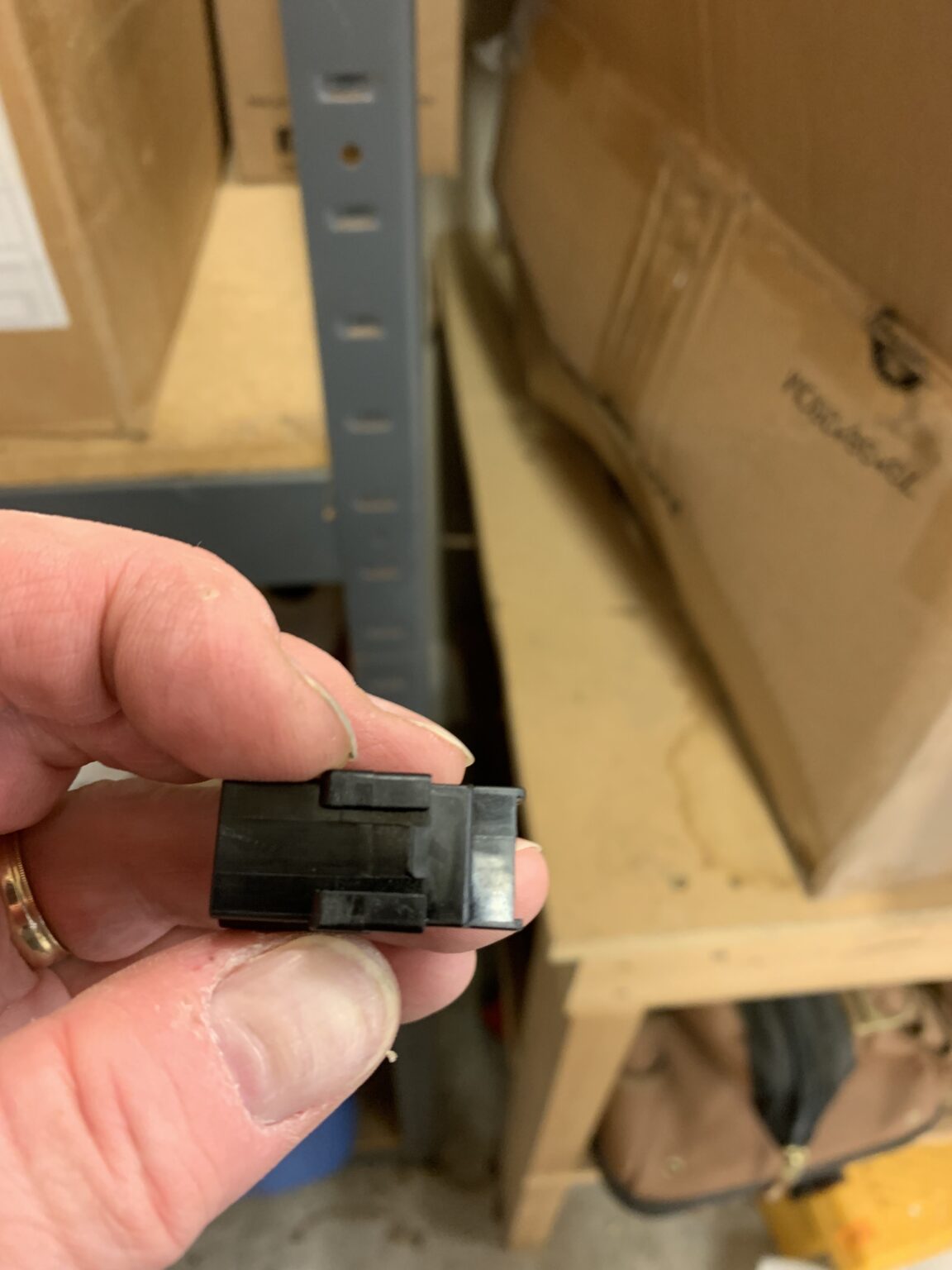 Tour pack replacement: installing the tour pack – Geek on a Harley